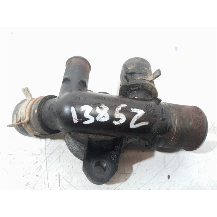 caja de agua peugeot partner (s1) | Desguace | Azeler Recambios